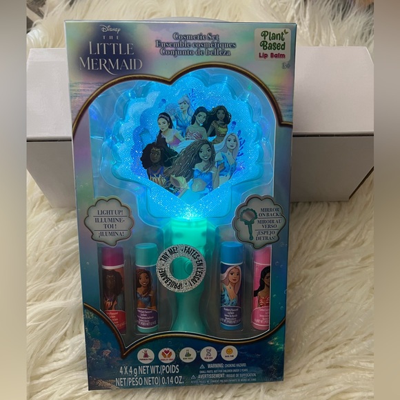Disney | Accessories | Last Onenew Little Mermaid Light Up Mirror Set ...